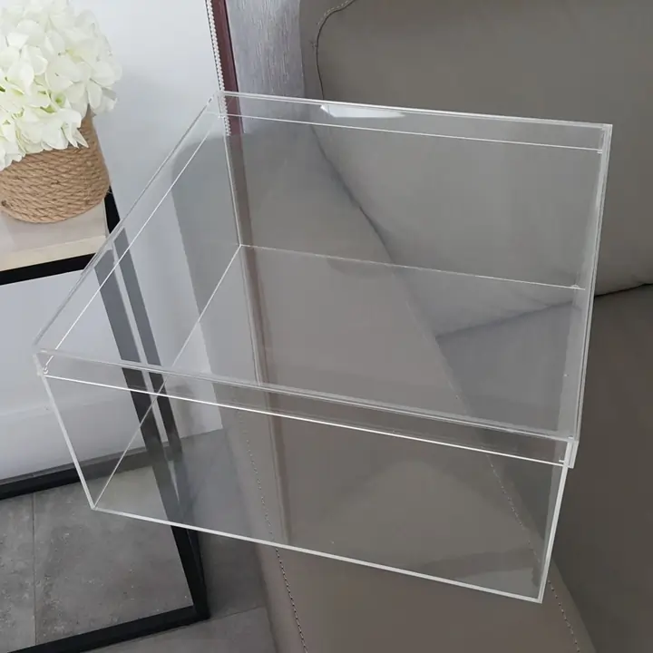 Acrylic Box Display Case - Tekneek Lasering